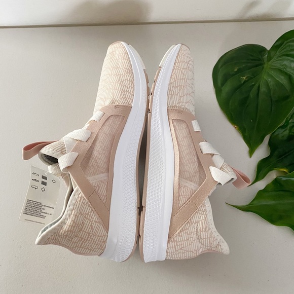 adidas | Shoes | Adidas Womens Edge Lux Running Shoe | Poshmark